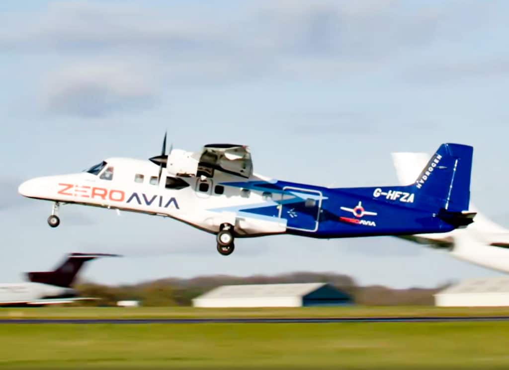 World’s largest hydrogen-powered aircraft takes off | Cargo Facts