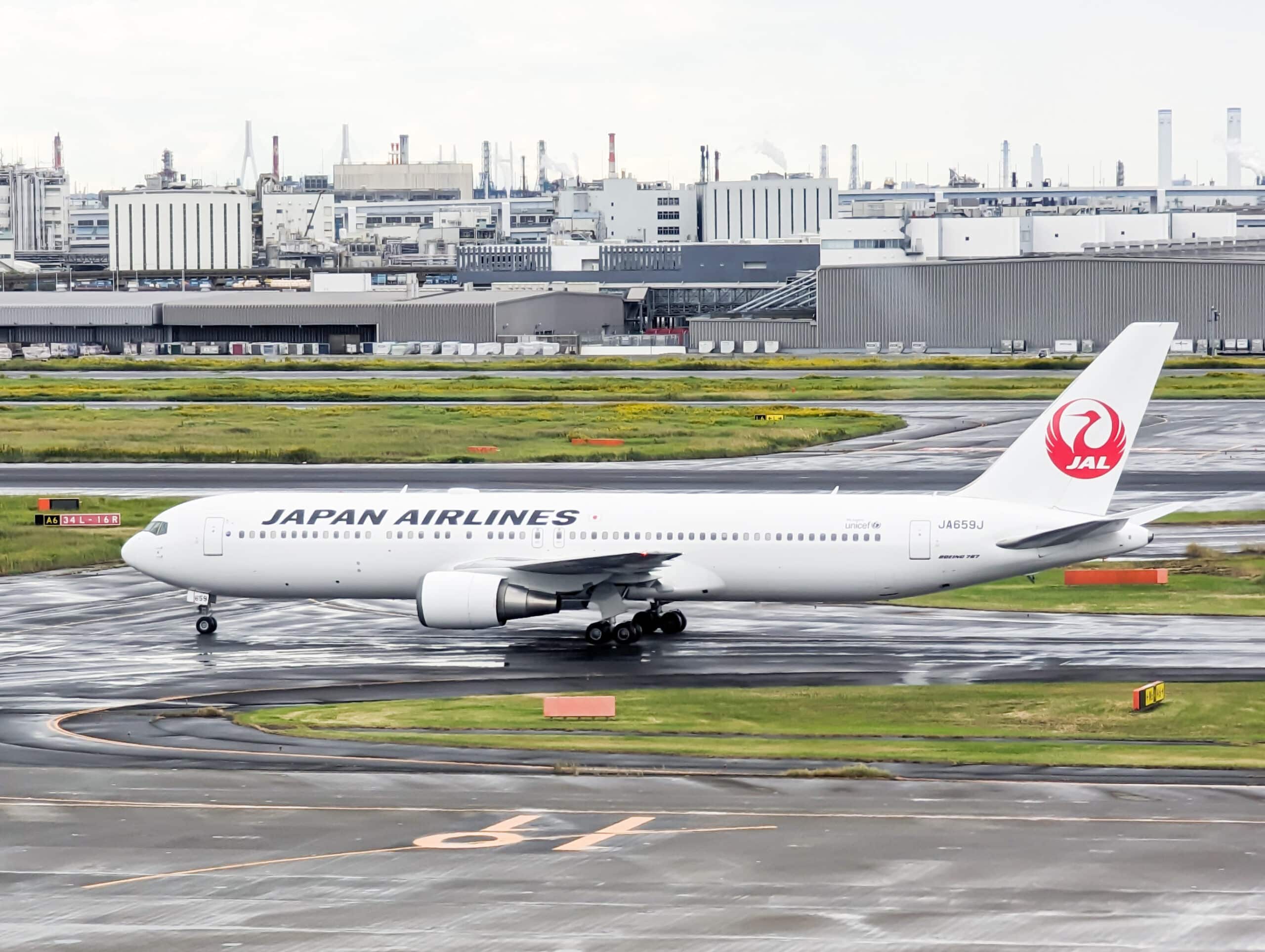 JAL 767-300BCFs provide DHL with alternative capacity - Cargo Facts