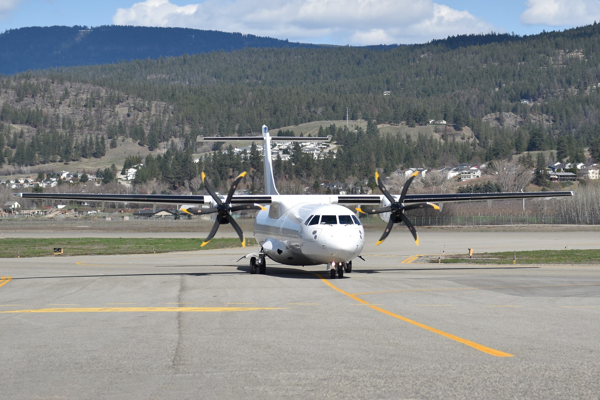 New chapter: KF Aerospace upgrades Purolator’s BC feeder fleet - Cargo ...